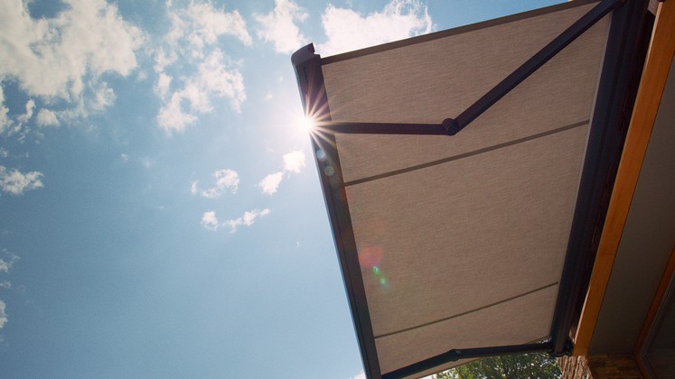 Awnings | Make the move | Somfy
