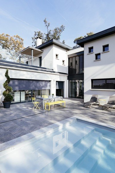 Innovative Exterior Window Coverings